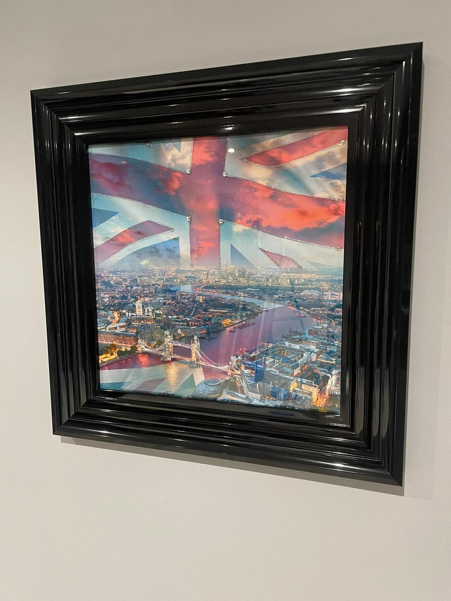 MS475 Union Jack over London – Final Touches