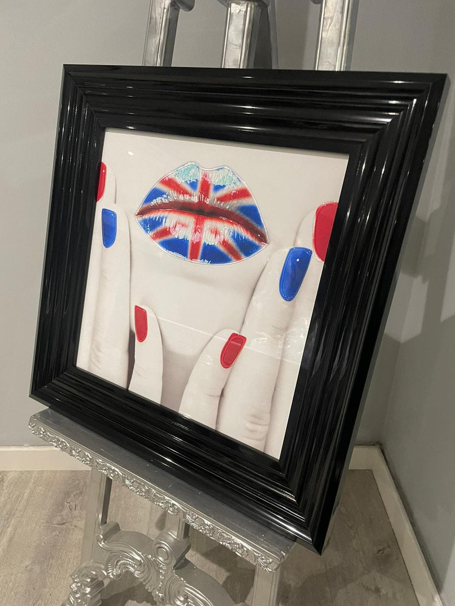 Union Jack lips – Final Touches